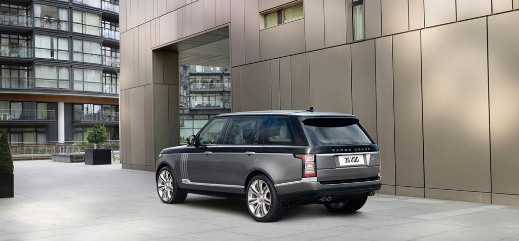 Handsome, Capable, and Super Luxurious: Range Rover SV Autobiography ...