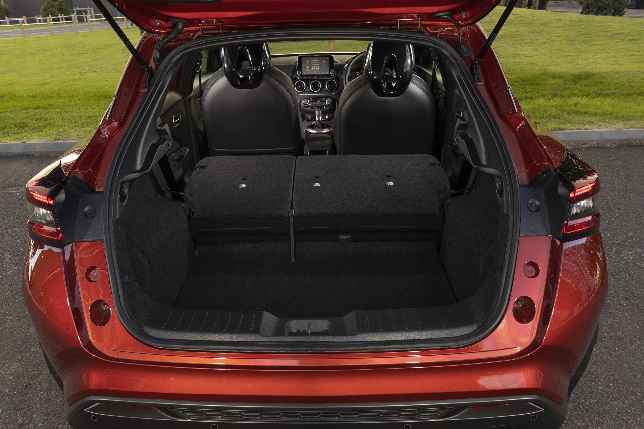 Is New Nissan JUKE Better than the Old Model? | Gay Car Boys